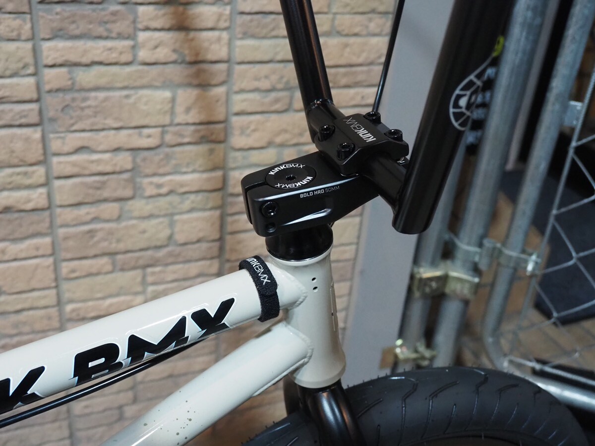 2023 Kink Switch [20.75"TT] Gloss Gravity Grey - BMX SHOP CAVE